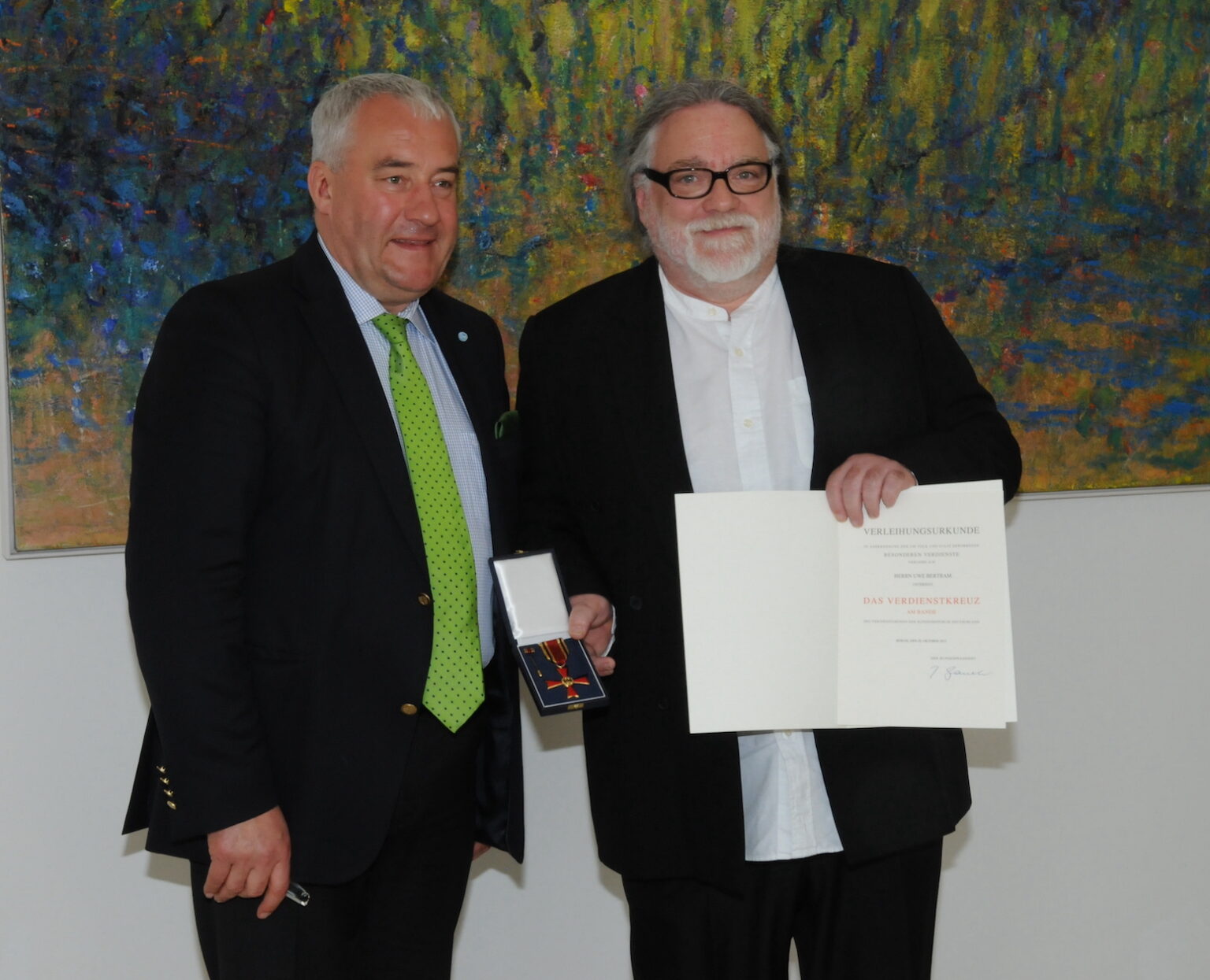 Große Trauer: Uwe Bertram ist verstorben – Wasserburger Stimme – Die ...