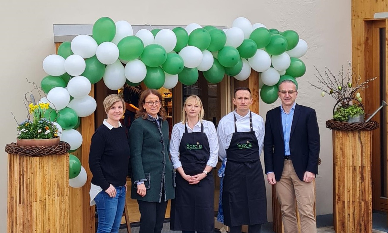 Alpenhain: Käseglocke neu eröffnet – Wasserburger Stimme – Die erste Online-Zeitung nur für die ...